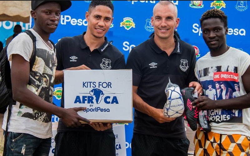 Everton Legends warm hearts of Kenyan fans in kit distribution exercise ...