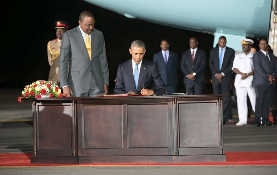 US President Barack Obama arrives in Kenya for three-day tour - The ...