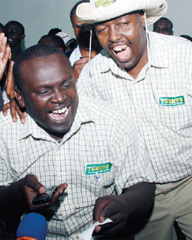 Tuskys Supermarkets’ Managers, Willy Kimani ( left) and Bernard Kimatta ...