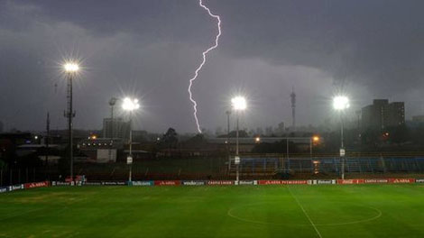Football: Player survives lightning strike in Copa Peru match
