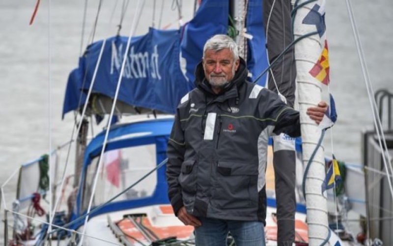 73-year-old man wins round-the-world race without modern technology