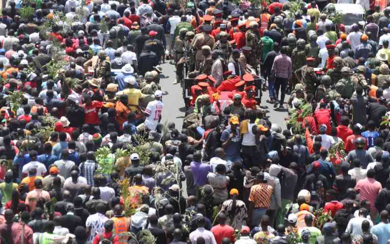 Teargas, chaos as crowd floods Kasarani Stadium to honour Baba - The ...